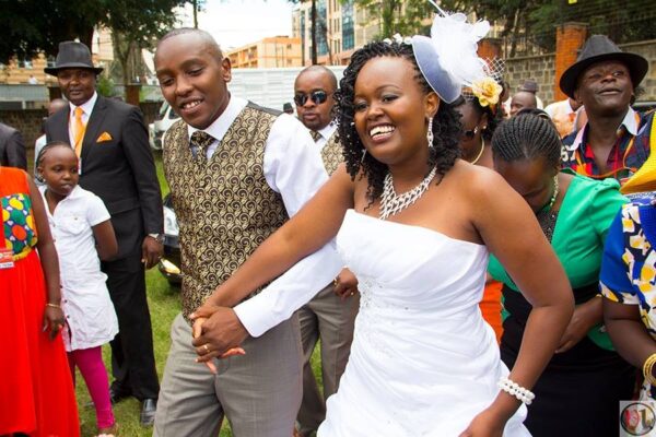 "I DO!!" Mercy Wairegi Gets Married To Pastor Seph Njenga - ULIZA LINKS ...