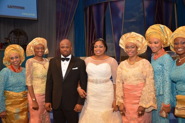 Sinach Shares Beautiful Photos Of Her Colorful Wedding [See Pics]